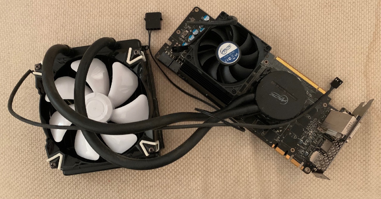 NVIDIA V100の4枚構成じゃダメなんですよ | 湘南バルコニー